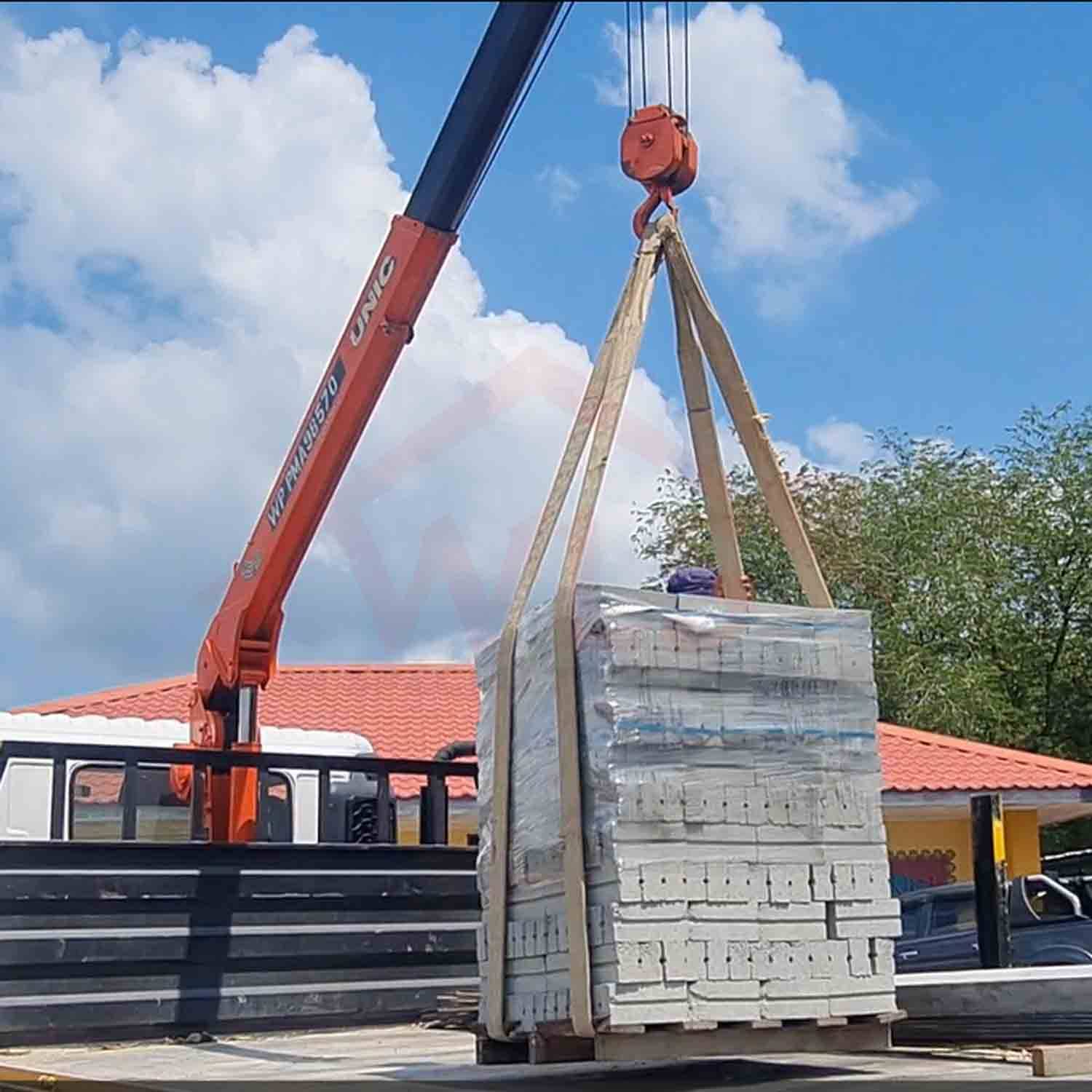 BATU SIMEN ADA LINE (572 PCS/PALLET)