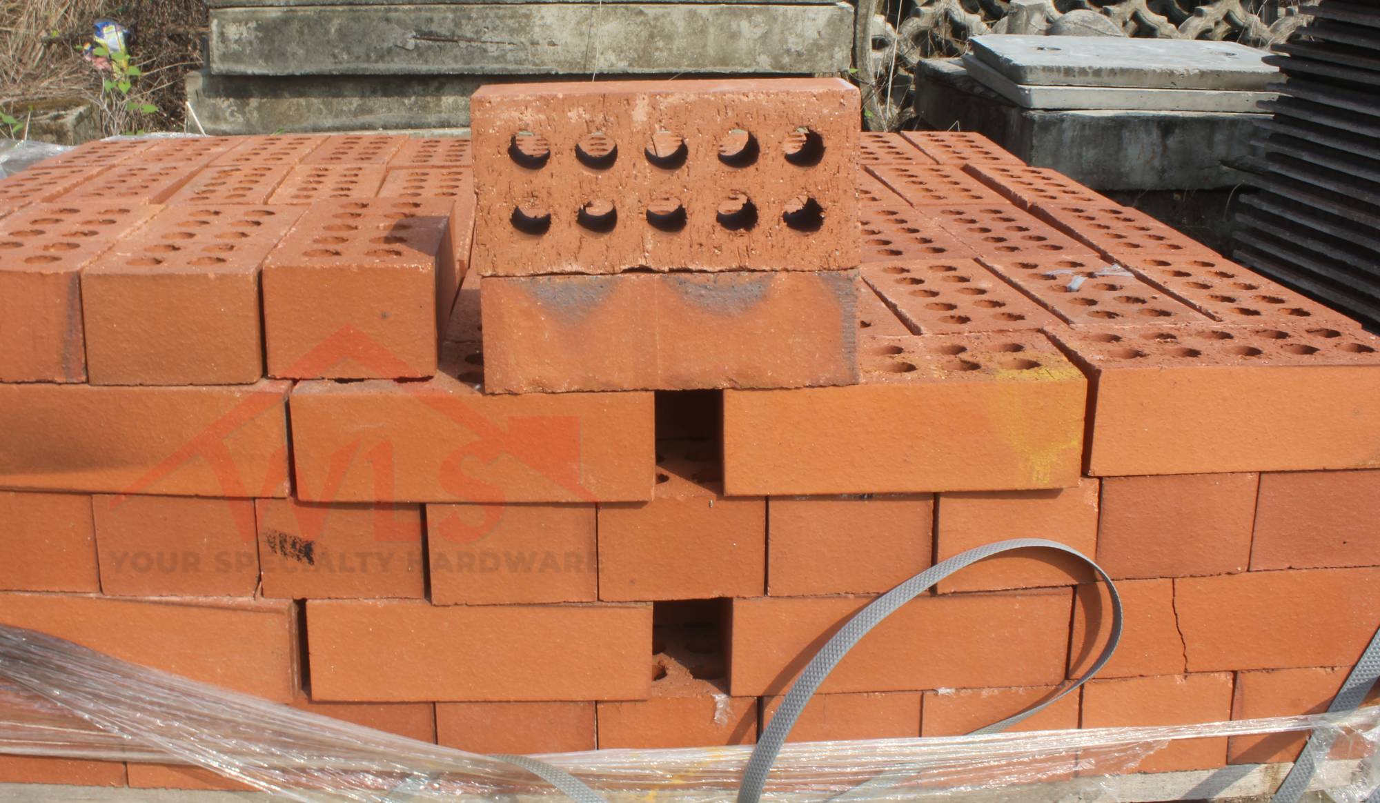 SMOOTH FACE FACING BRICKS (pallet/540 pcs)