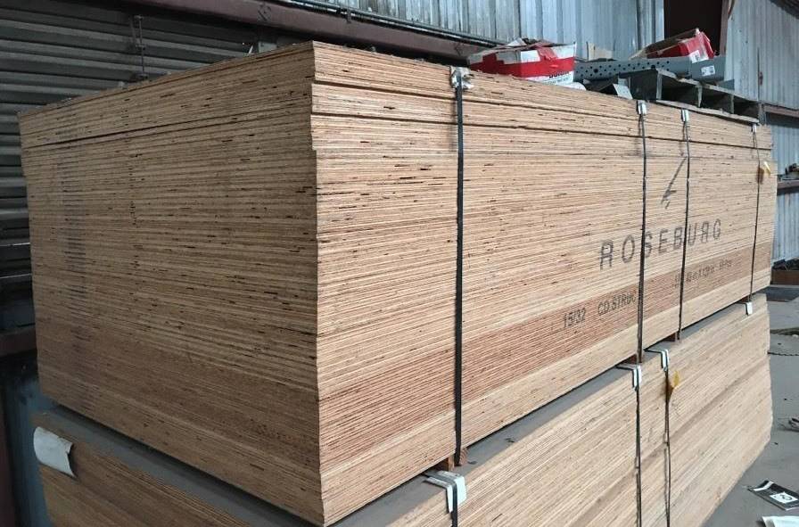 PLYWOOD 1/S TEGO 4' X 8' X 12MM