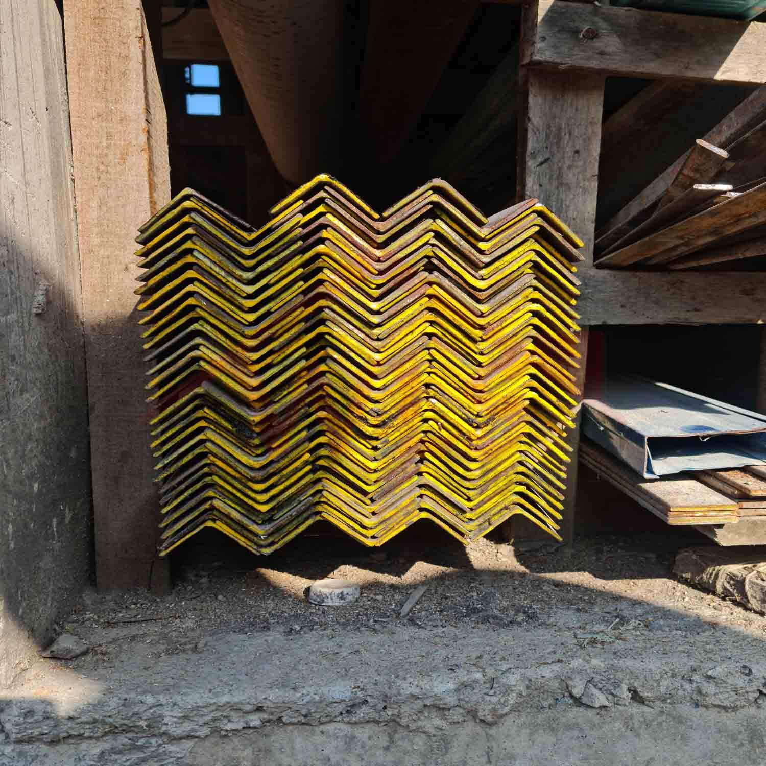 TIANG PAGAR BESI 2.8MM