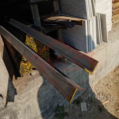 TIANG PAGAR BESI 2.8MM