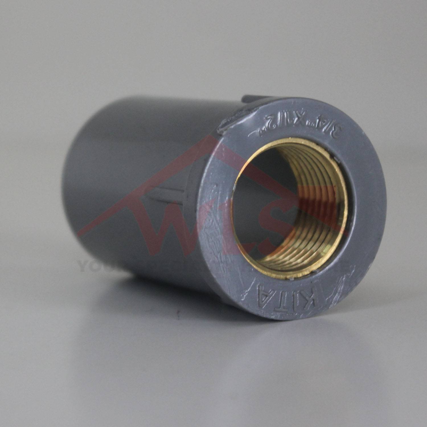 KITA BRASS THREADED P/T SOCKET 15MM X 1/2"