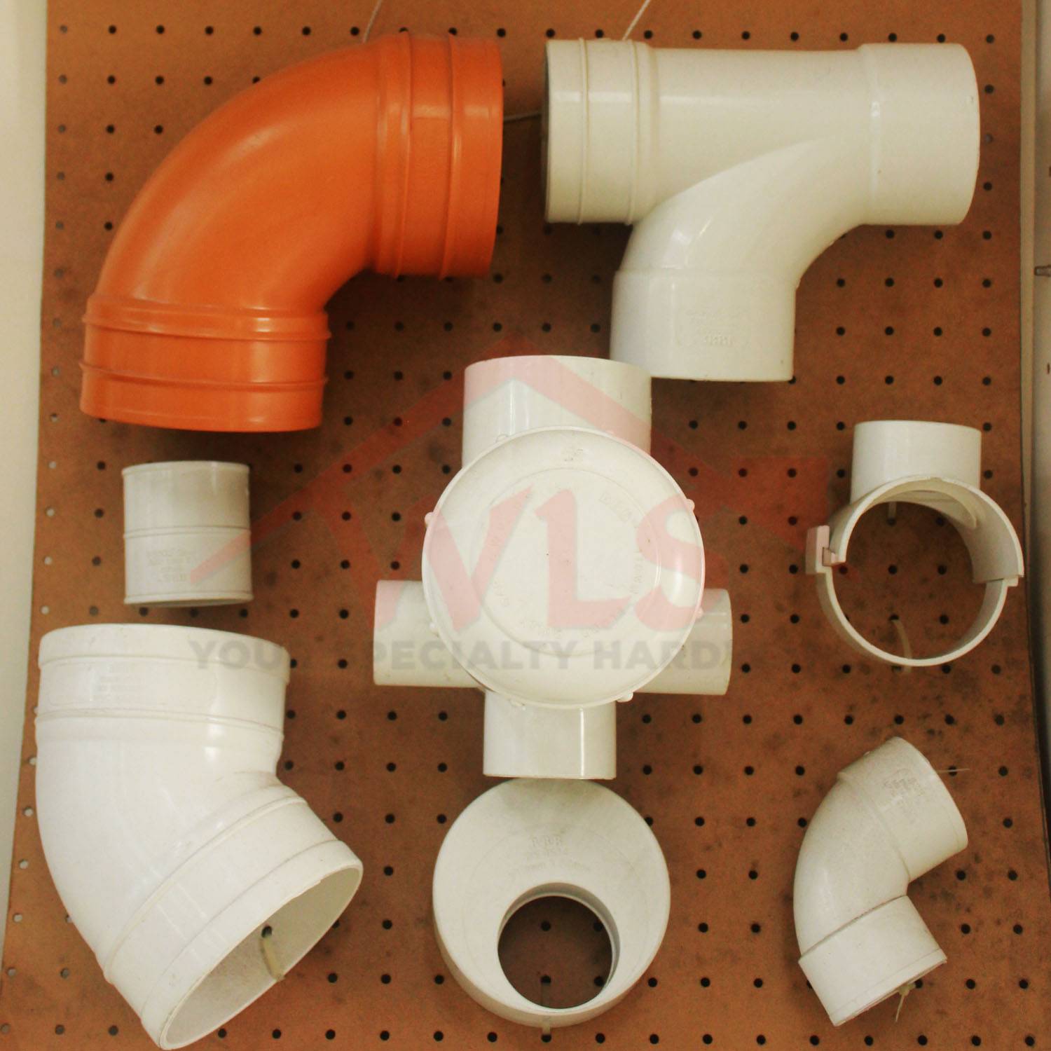 UPVC BOSS CONNECTOR (CLIP)